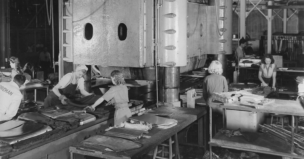 Women Operate Machinery at North American Aviation – Women of World War II